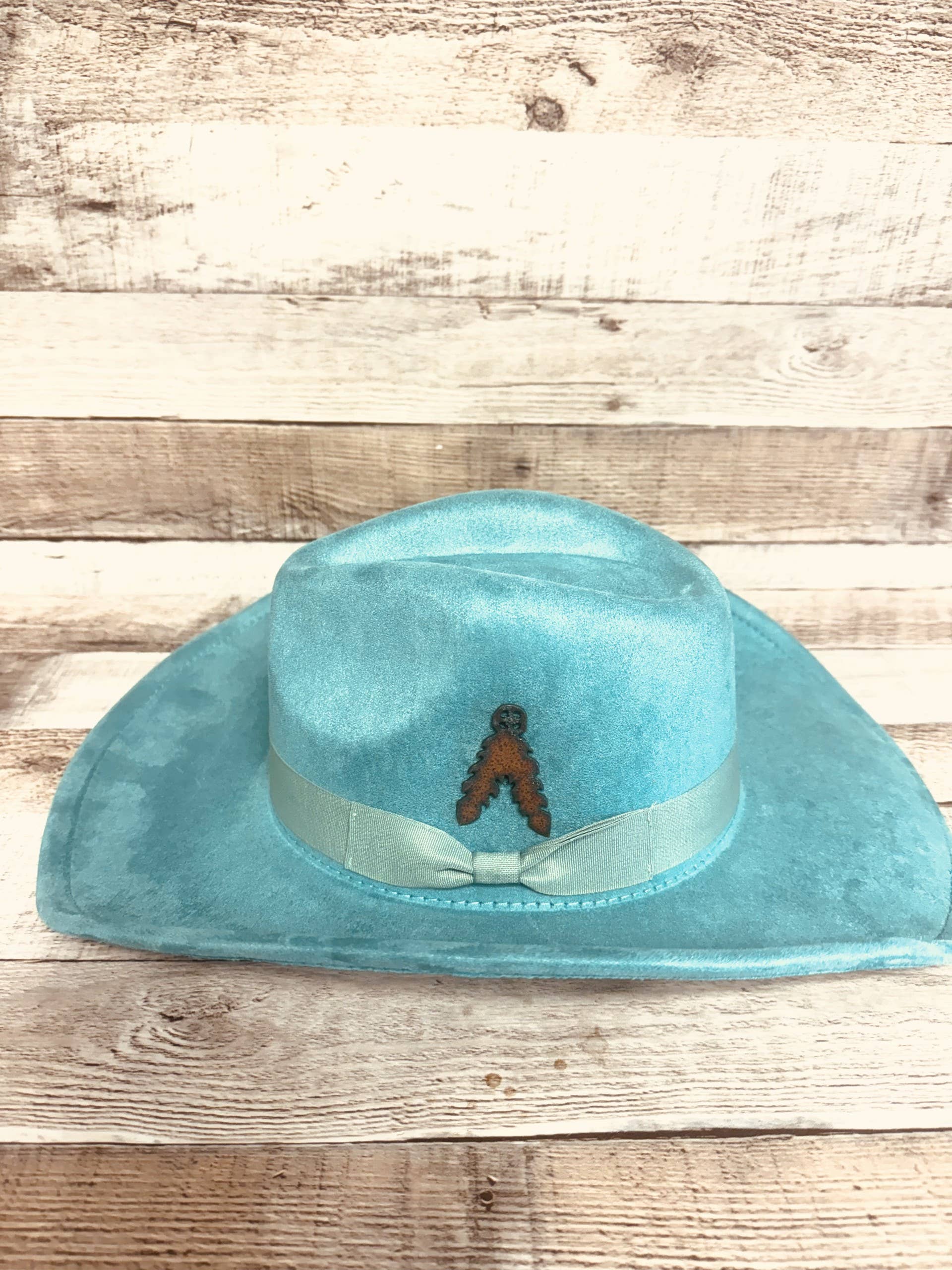 Double Feather Rustic Metal Southwest Hat Pin USA MADE – Universal ...