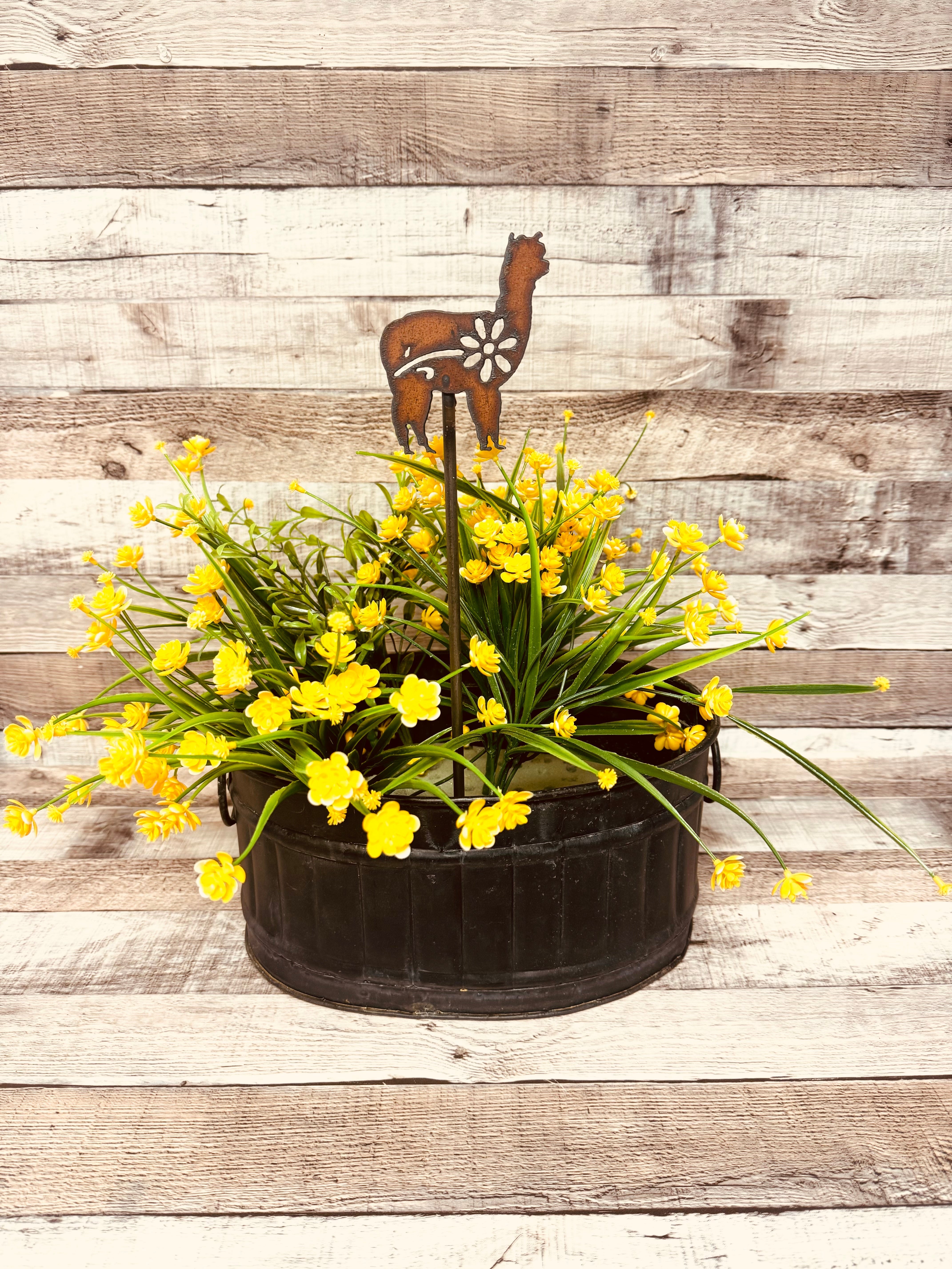 Alpaca Garden Friend Plant Stake – Universal Ironworks USA