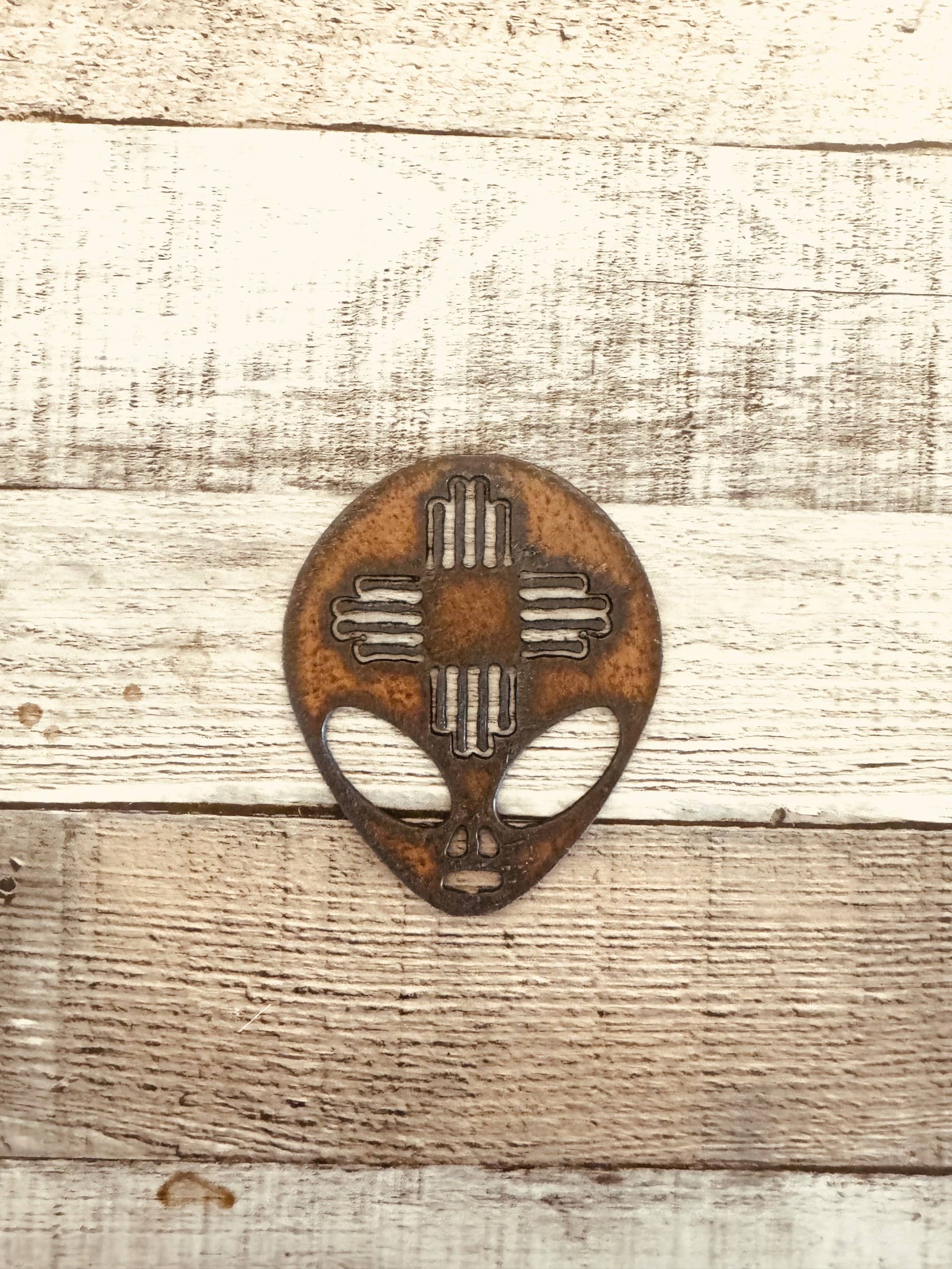 Alien Head with Zia New Mexico Rustic Magnet – Universal Ironworks Inc