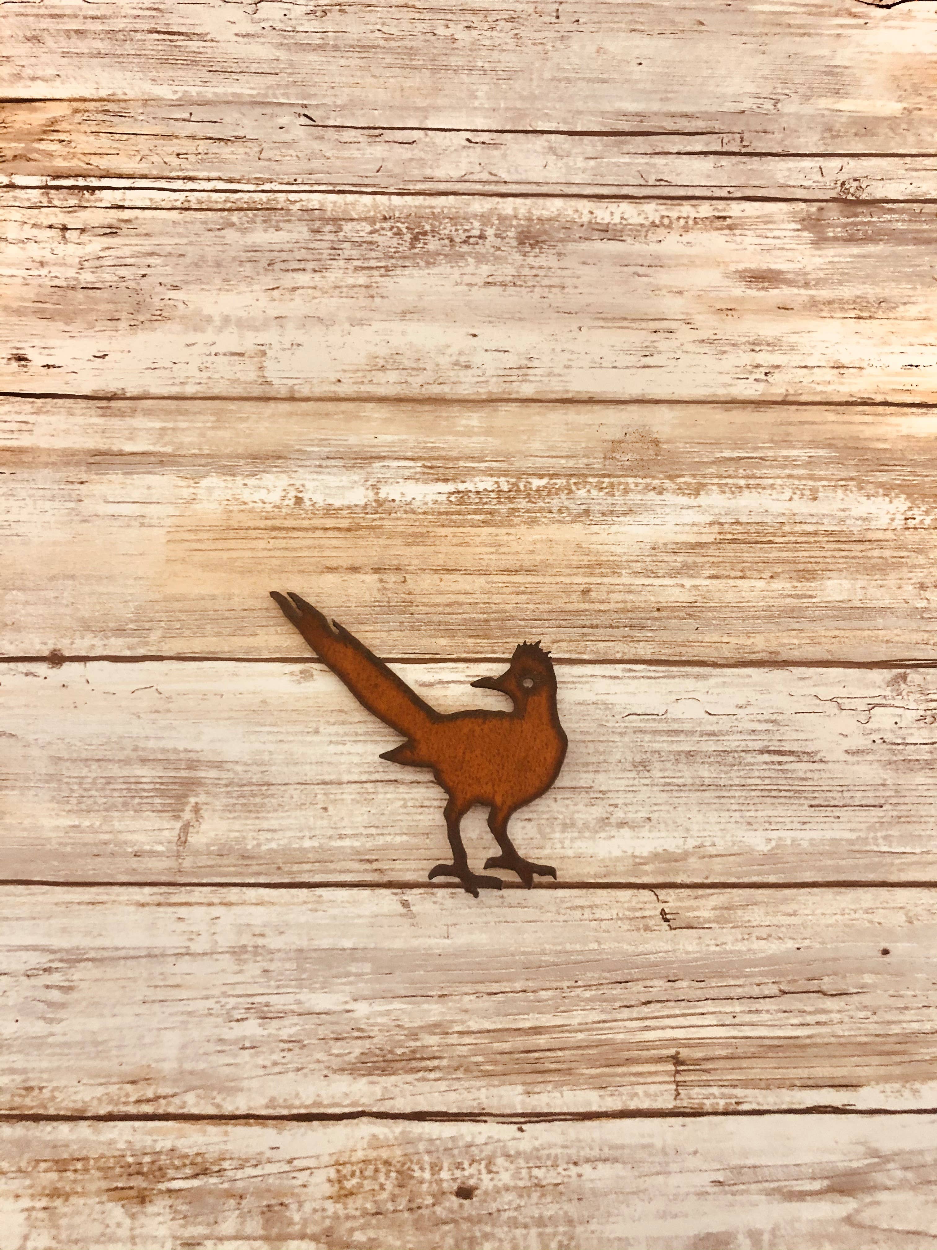 Roadrunner Looking Back Southwest Magnet – Universal Ironworks USA
