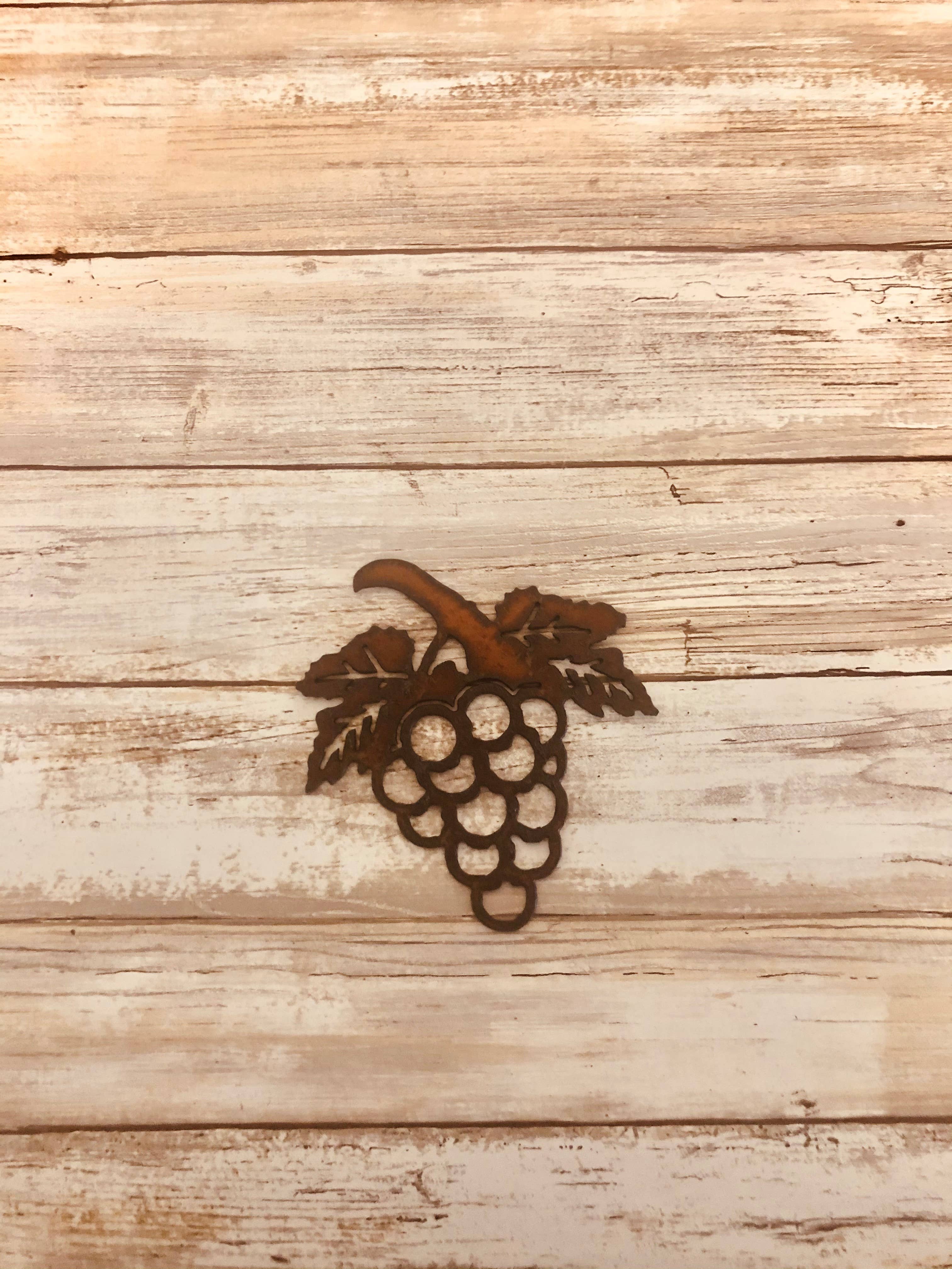 Grapes Magnet – Universal Ironworks USA