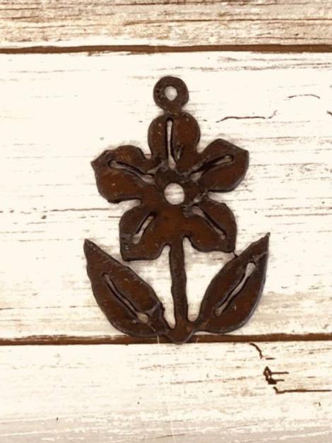 Avery Flower Charm – Universal Ironworks Inc